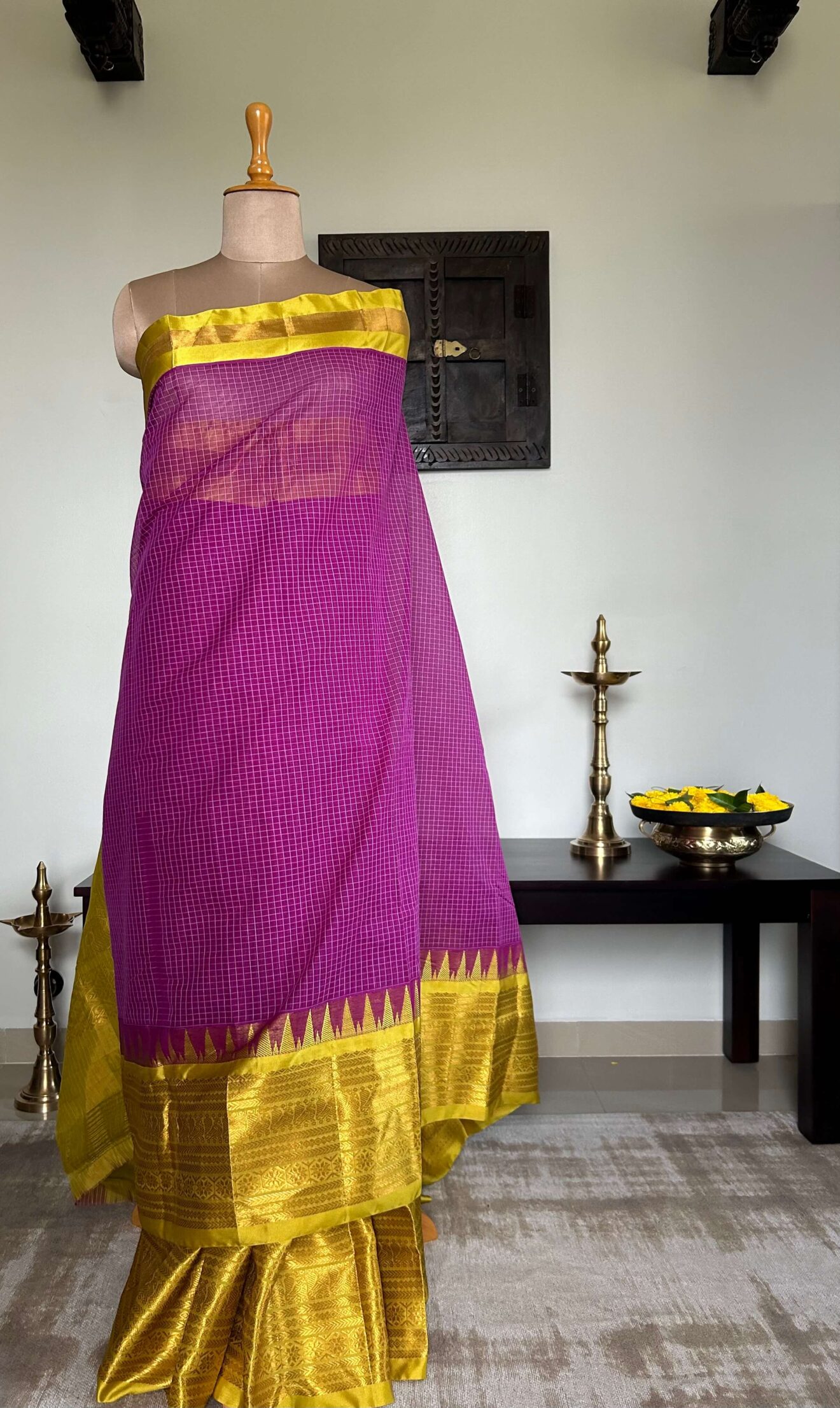 Buy Vasu Now at Tittibha.in